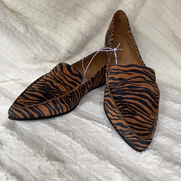 a new day | Shoes | New A New Day Tiger Striped Flats | Poshmark